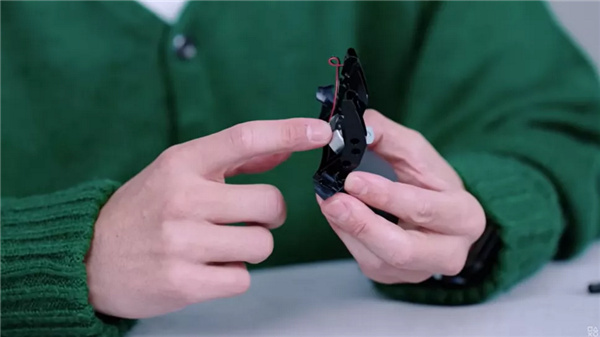 PSVR2開發過程：體感反饋可能使用PS4手柄震動馬達_18183新遊戲